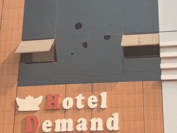 Reward announced for criminals who opened fire at hotel | होटल पर गोली ...