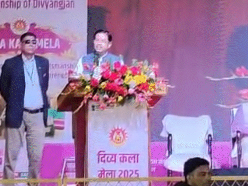 Lucknow - Union Minister BL Verma inaugurated the Lucknow Specially ...