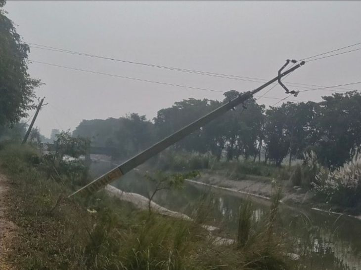 Electricity poles become a hindrance in the reconstruction of Sharda ...