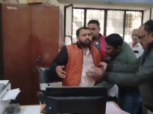 Irrigation department employee arrested for taking bribe of Rs 11,000