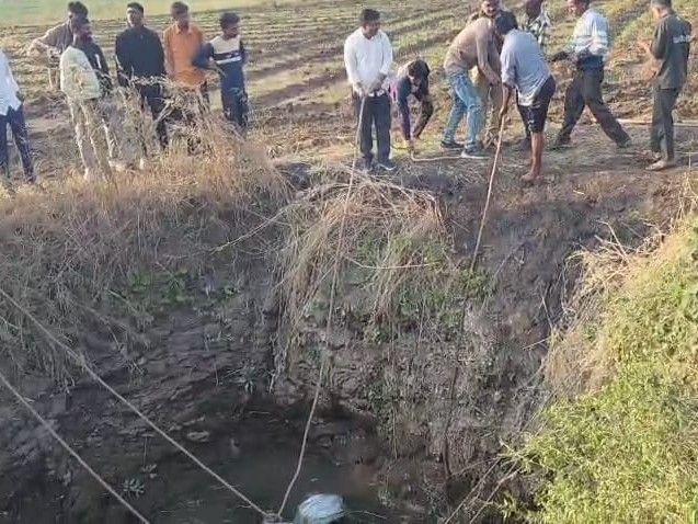 Body of 55-year-old man found in well in Ratlam | रतलाम में कुएं मिला ...