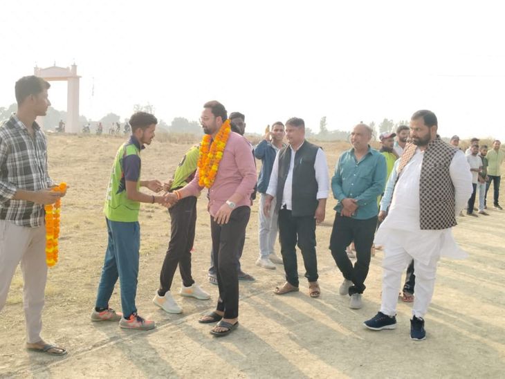 Inauguration of Satguru Sitaram Cricket Tournament in Velsadi | वेलसड़ी ...