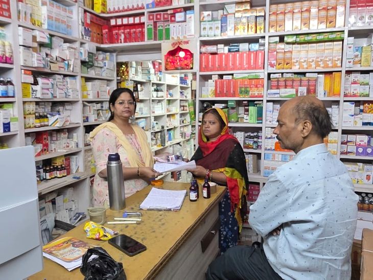 Two medical stores raided in Khalilabad, codeine drugs seized