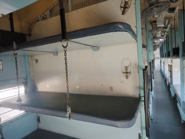 Middle berth rules for train travel – Know the right time