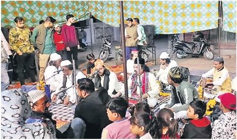 Qawwali gathering at the Urs of Khwaja Peer Mehboob Baksh Chishti