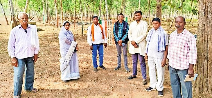 The Gaudham scheme of Chitod was discussed in the meeting.