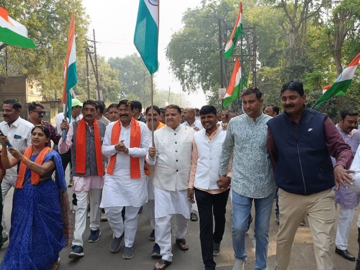 'Bharat Ekta Yatra' begins in Barwani on Sardar Patel's birth anniversary