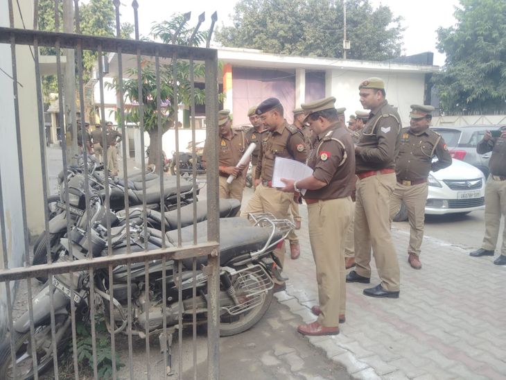 Half-yearly inspection of Hapur City Police Station