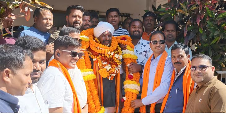 Minor Forest Produce Association President Salam was welcomed | लघु ...