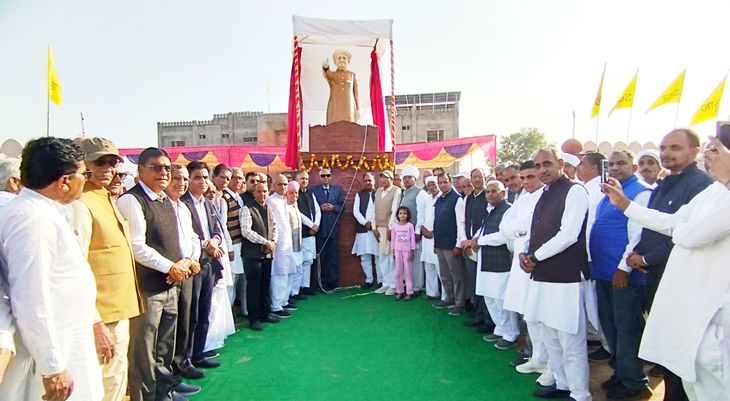 Unveiling of the life-size statue of Sir Chhotu Ram in the newly ...