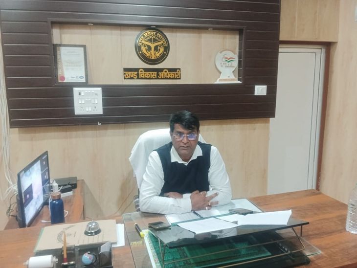 Process of filling SIR form in Chahania accelerates