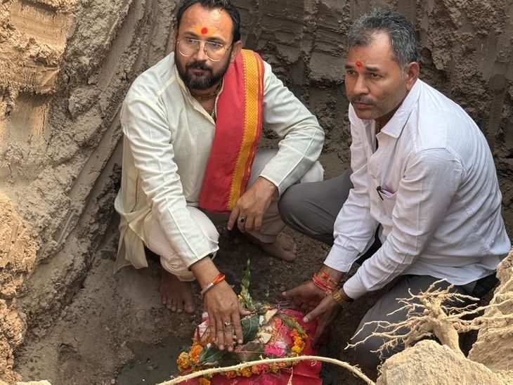 Groundbreaking ceremony for the Cast Home at Koselav Cemetery | कोसेलाव ...