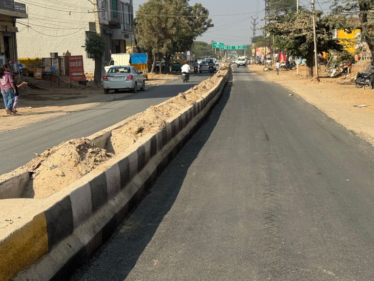 Repair of broken roads on Pilani Road