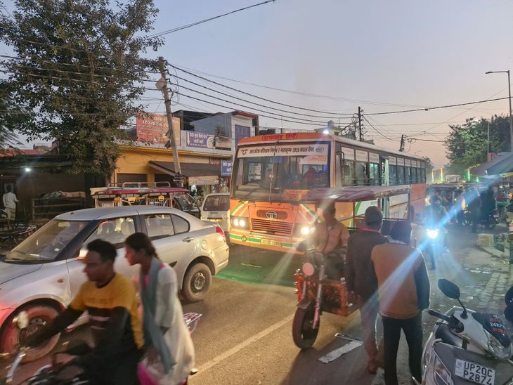 Traffic jam in Seohara affects normal life