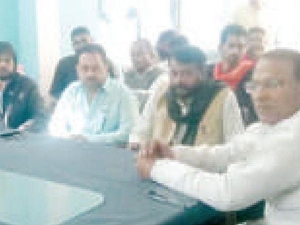 The textile businessman could not be traced in Baburi