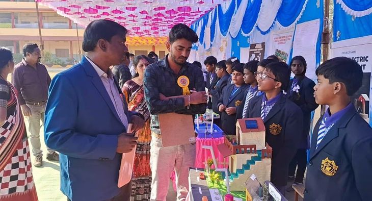 Science Fair: AI-based robotic project showcased