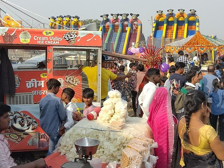 Dhanush Yagya fair in Ghazipur's Katghara