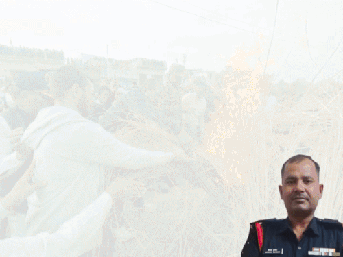 Palwal Hathin Subedar Hitesh Sehrawat Martyred in Leh-Ladakh | Funeral ...