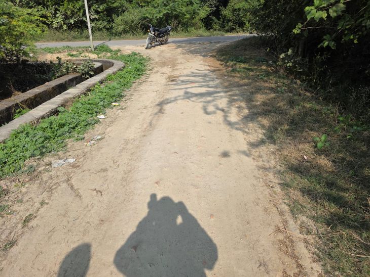 The drain was uprooted in Tirwa of Khadra