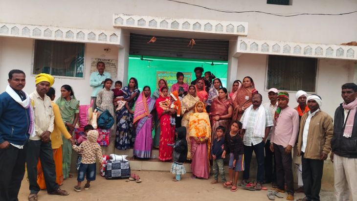The women's division of Dhruv Gond Samaj organised an ideal marriage ...