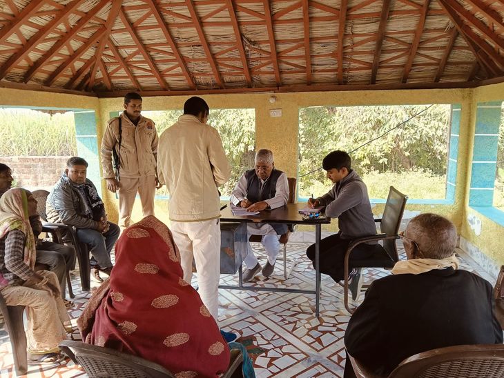 In Shahjahanpur, the MLA listened to the problems of the people in ...