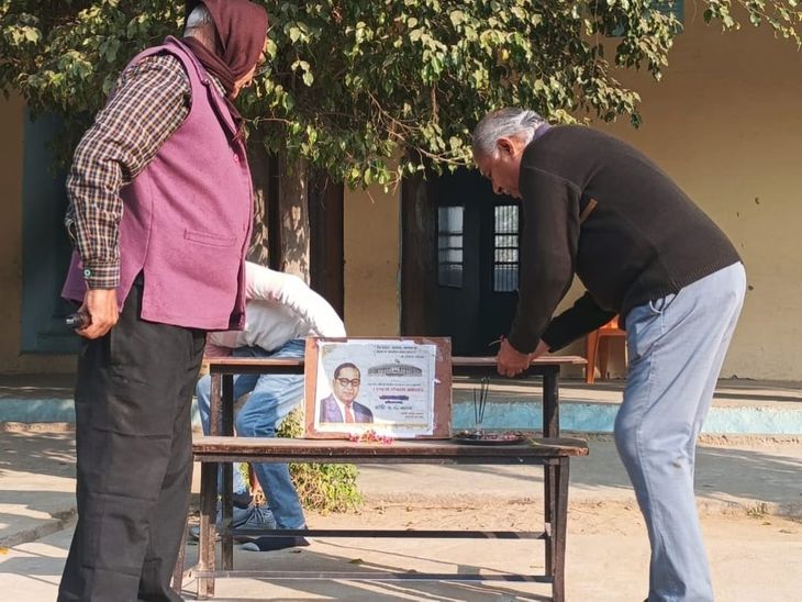 Dr. Ambedkar's death anniversary was celebrated in Pisawa