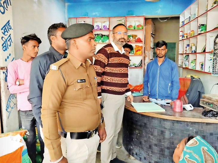 SDM conducts surprise inspection of offices in Madhavapur, hints at ...