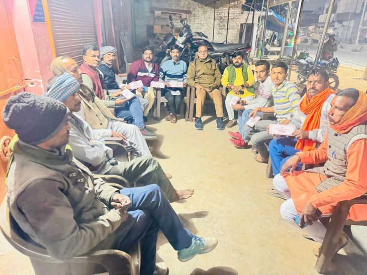 Preparatory meeting for Bike Shaurya Yatra in Madhoganj | माधौगंज में ...