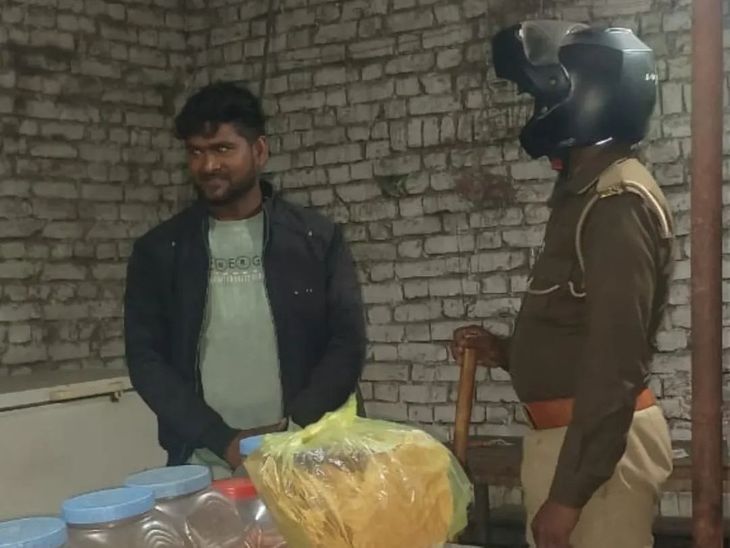 Ghugli police launched a campaign against liquor in public places ...