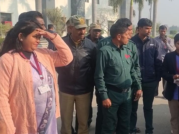 Unnao student was 'badly touched', police station in-charge on line