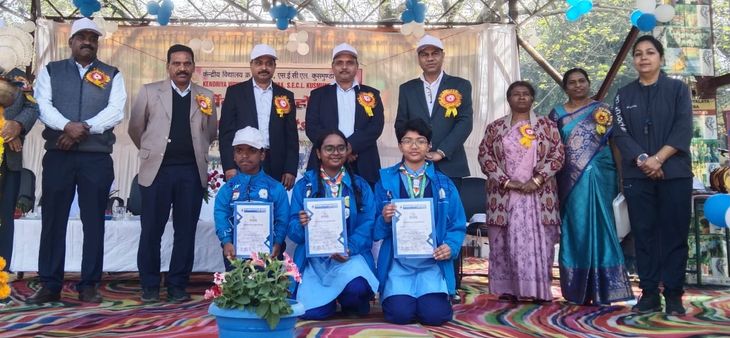 The winning students received medals and certificates on Sports Day at ...