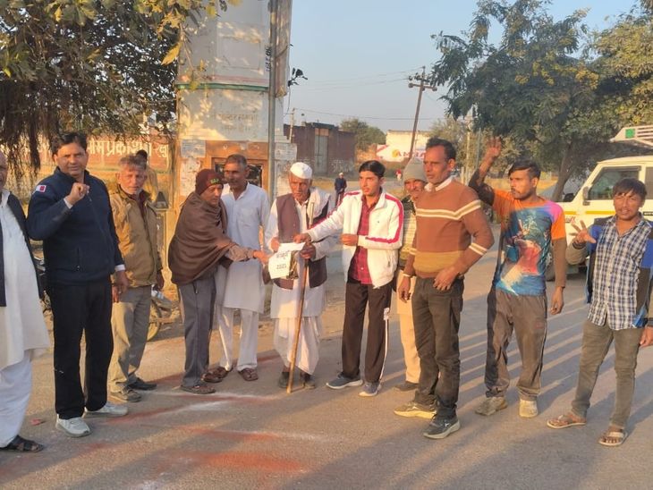 Protests erupt in several villages, including Bamnoli in Baghpat ...