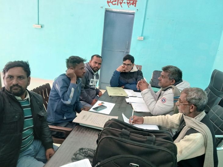Village Development Officer held a meeting at Kasaba Mini Secretariat.