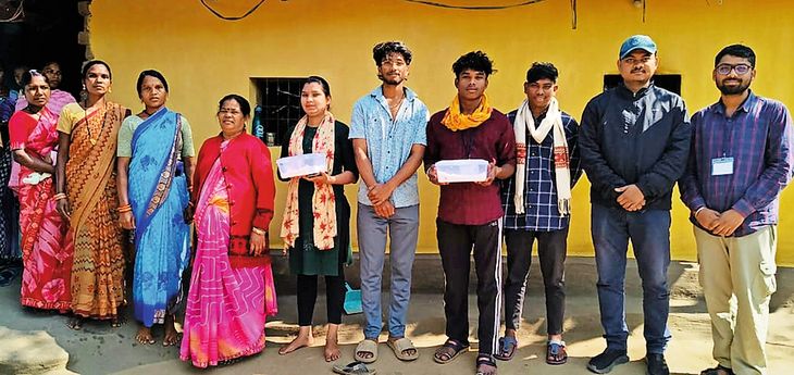 Students demonstrated mass multiplication of Trichoderma to farmers ...