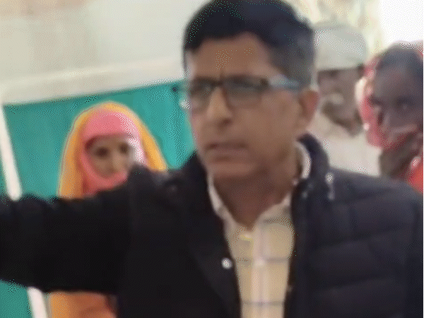Dausa Ramgarh Hospital Fight Viral Video; Doctor Vs Attendant