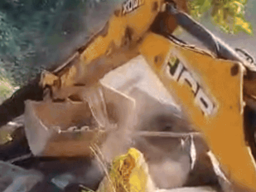 Faridabad green belt encroachment removal
