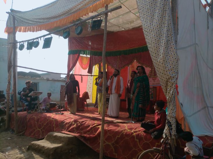 Shri Ramlila festival begins in village Sunaya | ग्राम सुनाया में ...