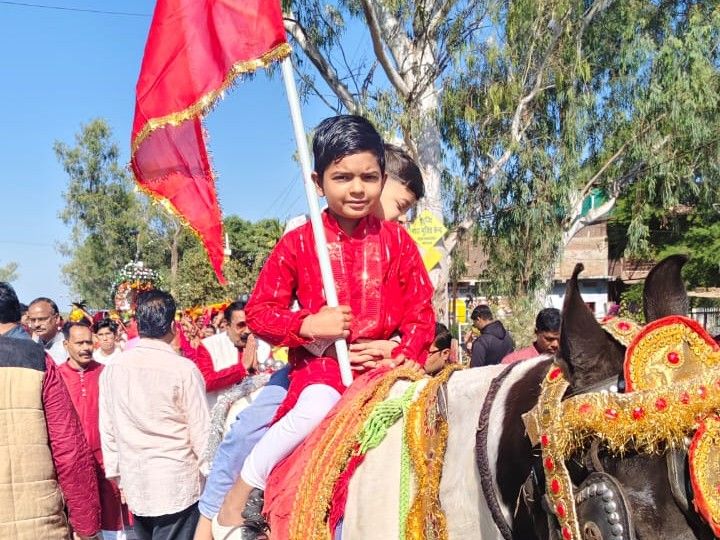 Bhaktmal Katha begins in Raisen, grand Kalash Yatra takes place