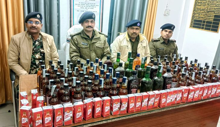 Major action in Pakribarawan, 46.17 liters of English liquor seized ...
