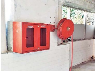 JLN: Despite paying 75 lakh rupees to PWD, fire fighting system not ...