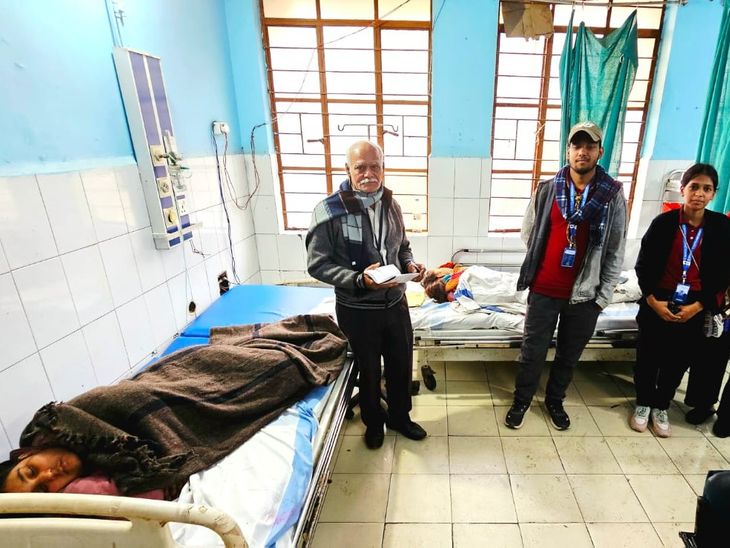 Three girls fainted while zip line cycling