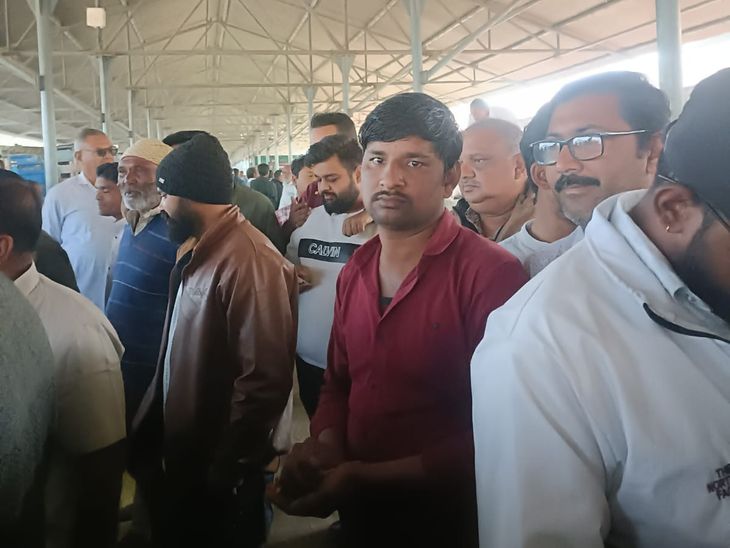 10014 quintals of arrival in Dhamnod Mandi, maize prices rise | धामनोद ...