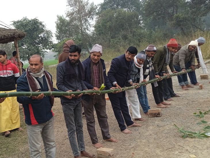 Laying of the foundation stone of the Yagna at Mahakaleshwar Nath ...