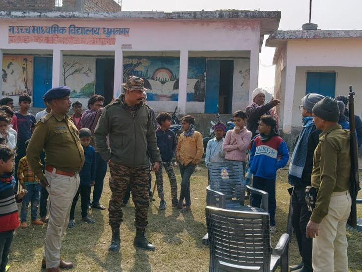 Fight between two groups in Narkatiaganj | नरकटियागंज में दो गुटों में ...