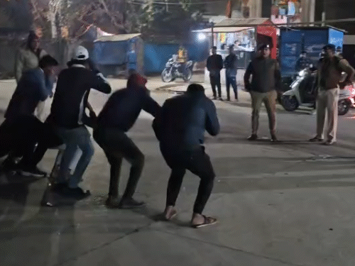 Police chased away drug addicts and drug addicts in Bilaspur