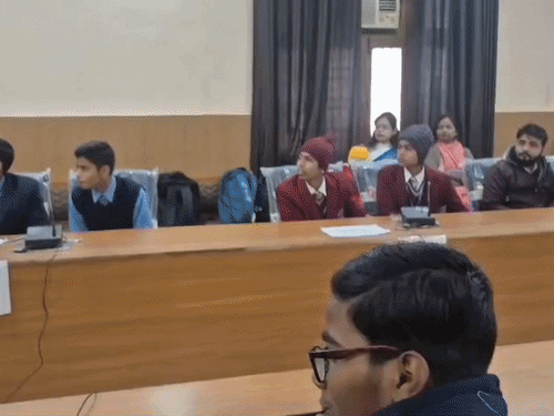 200 students received awards at the Fine Arts Festival | ललित कला ...