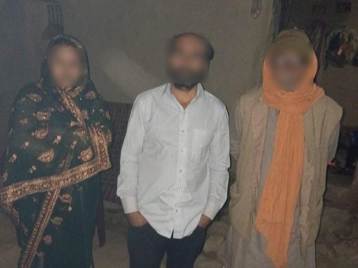 Bhadohi Police Saves Man From Railway Track Suicide Attempt