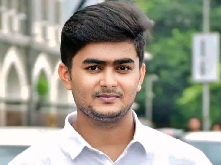 Kudrha Korma Villager Dhananjay Ojha Appointed Railway Section Engineer