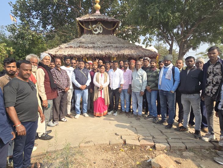 Dahi-Chuda feast organised at the hill temple