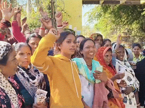 Bilaspur Maid Strike: Salary Hike & 3 Days Leave Demand Stops Work